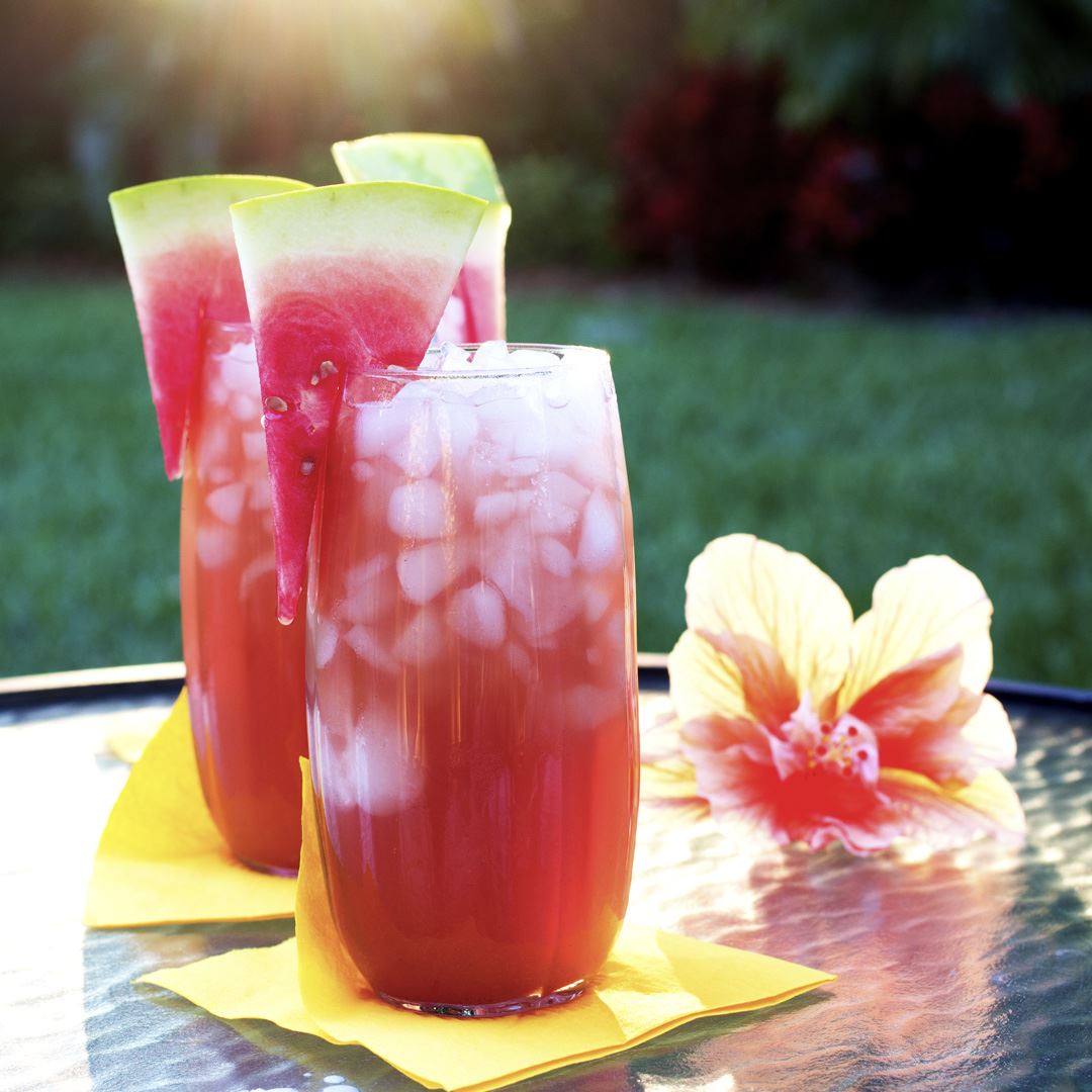 Iced Watermelon Green Tea – The Spice & Tea Exchange